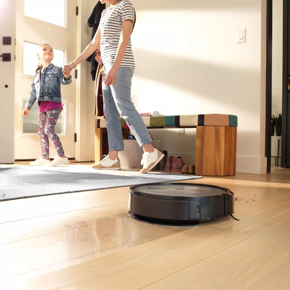 Roomba Combo® j5 Series Robot Vacuum & Mop