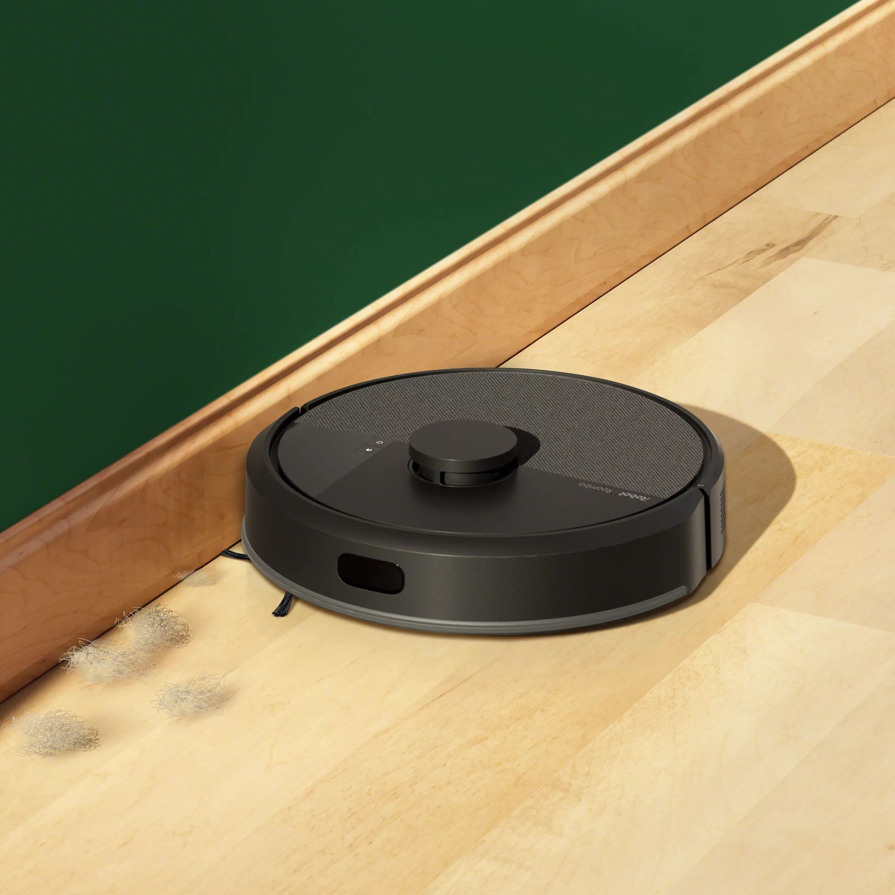 Roomba® 105 Vac robot + AutoEmpty™ dock | iRobot®